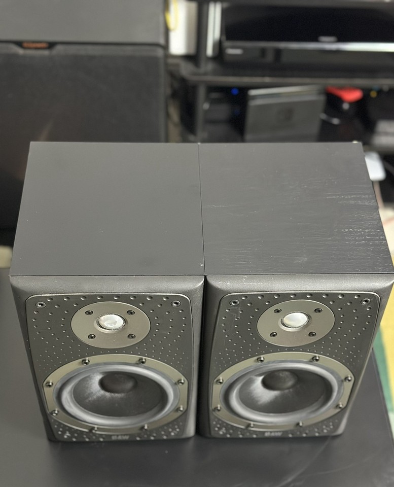 B&W Bowers & Wilkins DM303 Bookshelf Speakers | Tested | Audiophile ...