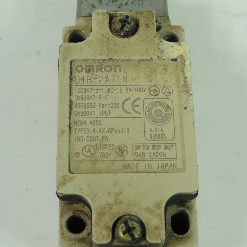 Omron D4B-2A71N Heavy Duty Limit Switch Roller Lever 2A 400V IP67 | eBay