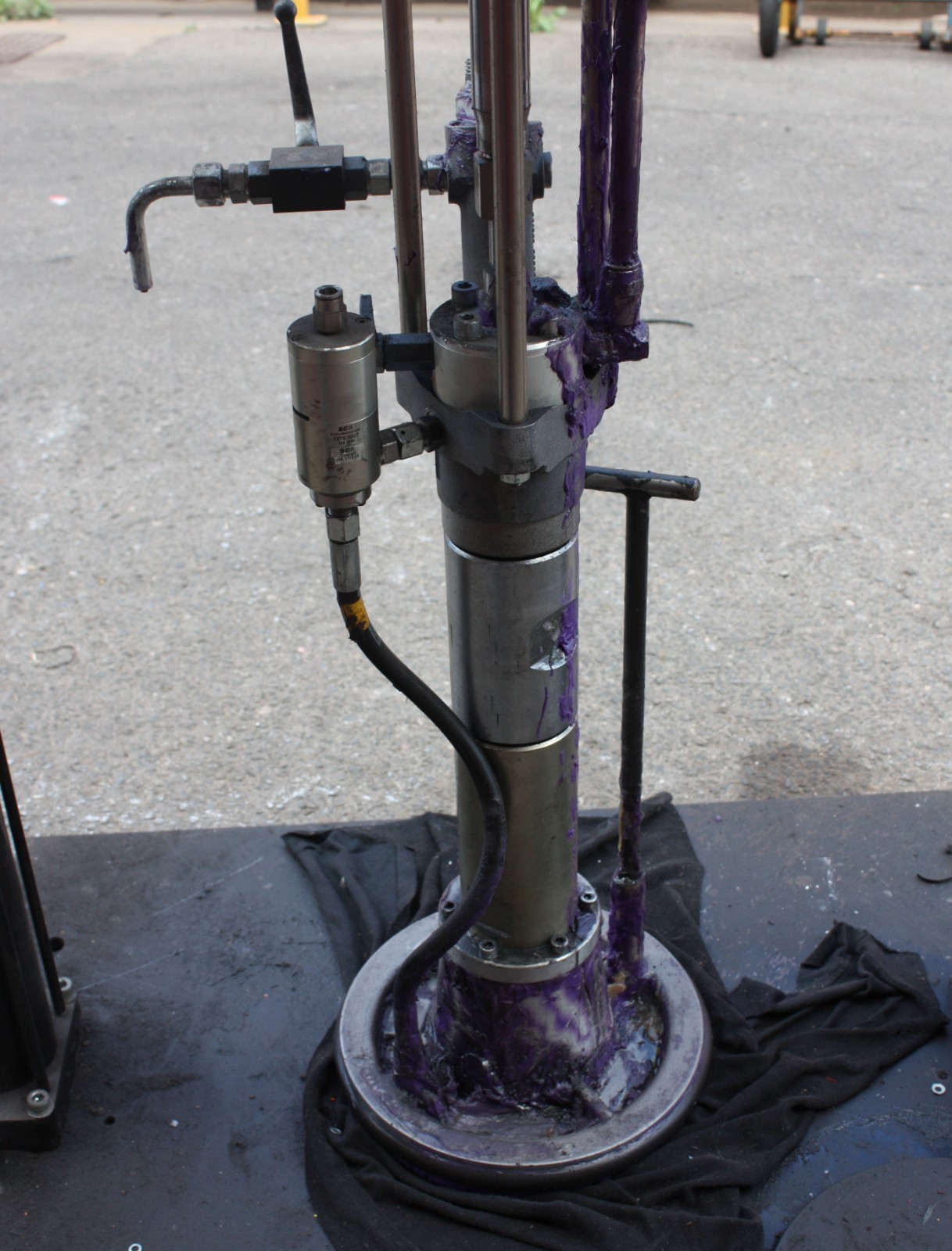 SCA Schucker Air Powered pump 20L Drum Unloader PPK57-285-P08-1000 glue ...