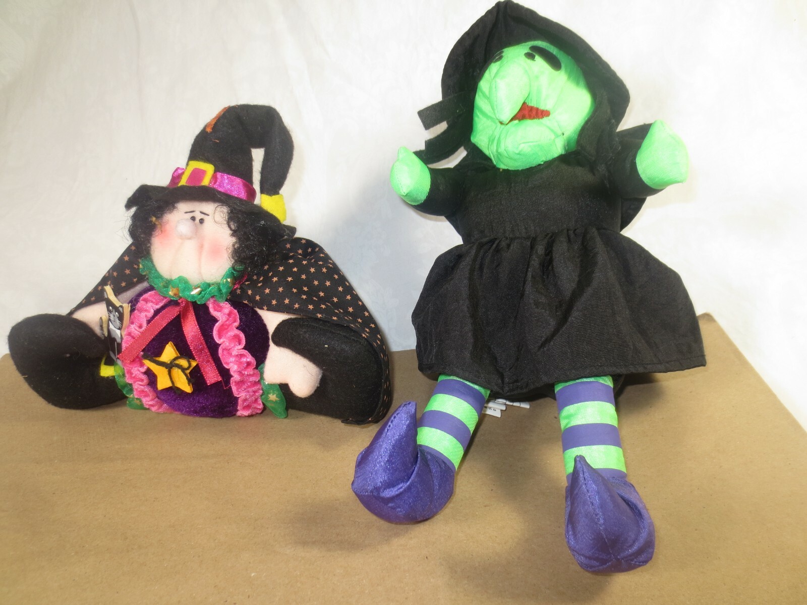2 plush stuffed Witch Figurines for Halloween display ~Intrl Silver Co ...