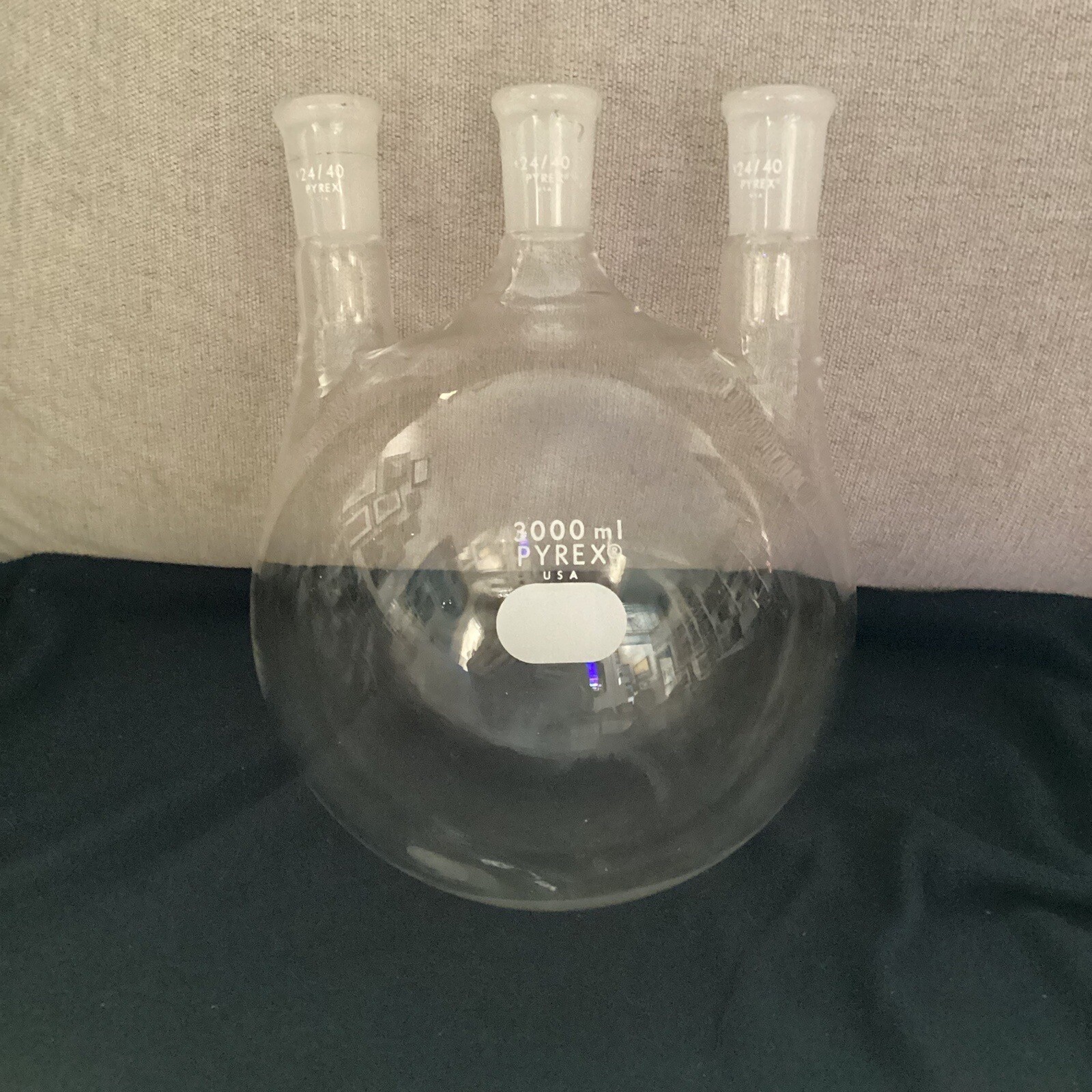 Pyrex Glass 3000 ml Round bottom 3 Neck Flask w 24/40 Ground Glass Connectors | eBay