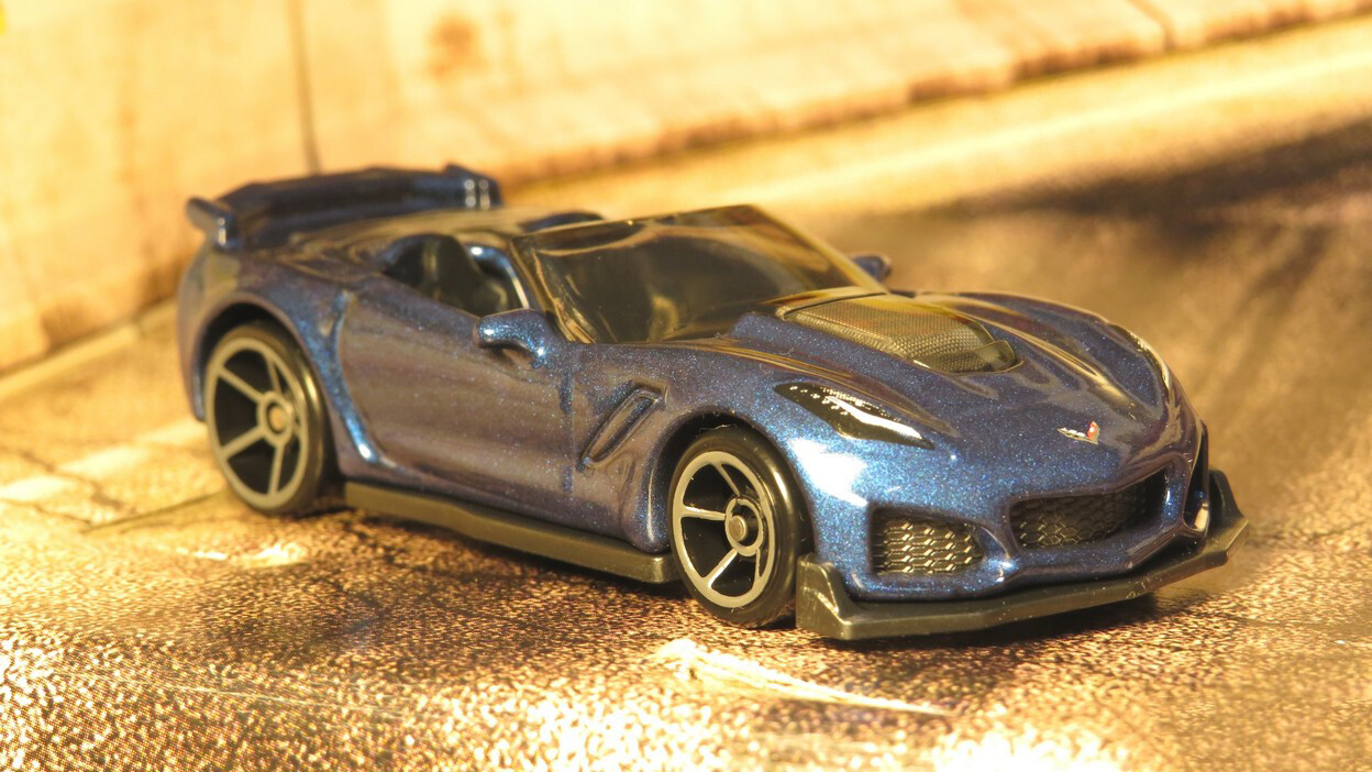 Hot Wheels Blue '19 Corvette ZR1 Convertible Kids Model Diecast Toy ...