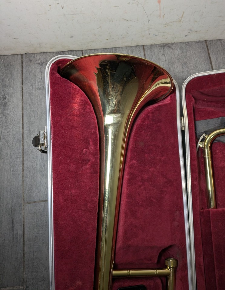 Besson London 600 Trombone With Mouthpiece and Case - England | eBay