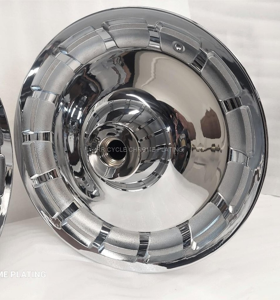 2018-2023 Harley-Davidson Fatboy Fat boy FLFBS Chrome Wheels ...