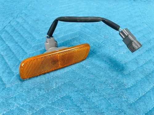 Lexus LS400 Front Bumper Side Repeater Lamp Driver Side 1998 1999 2000 ...