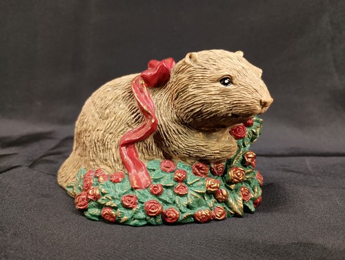 Resin Christmas Beaver Figurine 4" Red Bow | eBay