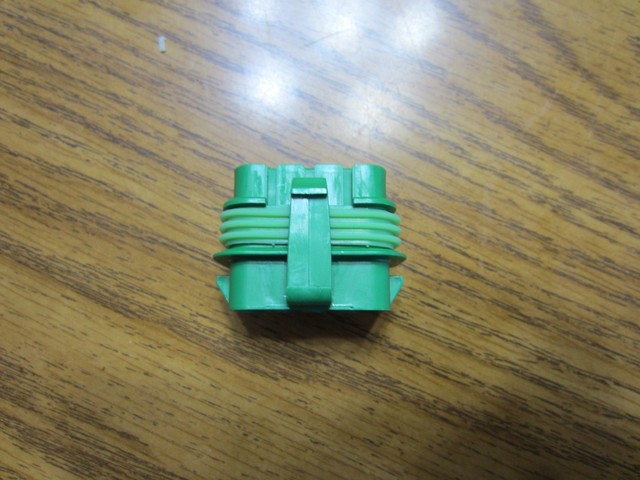 Eaton 32006-C22 Male Green Power Distribution Connectors for sale ...