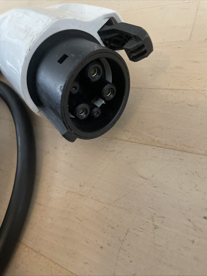 Level 1 & 2 EV Charger OEM Chevy Bolt / EUV 120V 240V GM # 85163382 ...