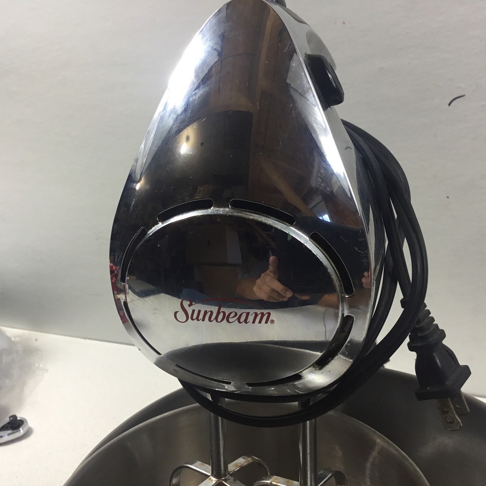 Vintage Chrome Sunbeam Mixmaster 12 Speed Stand Mixer 100-86659 ...