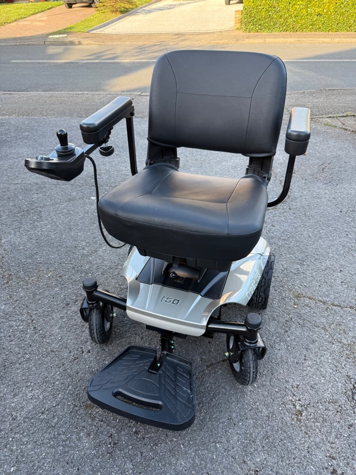 i-Go Crest CSS Electric Powerchair Wheelchair with suspension - hardly ...