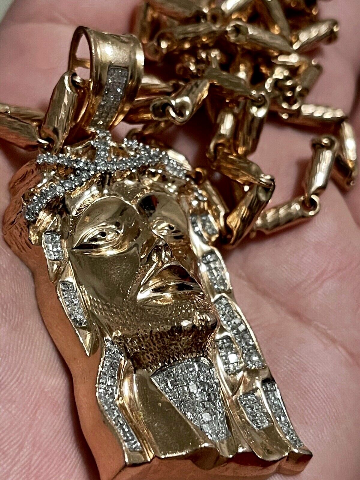 Biggie Jesus Piece Chain