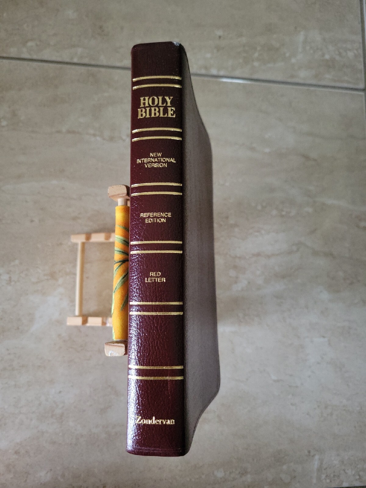 NIV+Classic+Reference+Bible+by+Zondervan+Staff+%281989%2C+Hardcover%2C ...