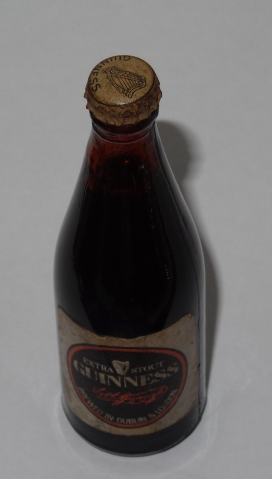 GUINNESS EXTRA STOUT MINIATURE BOTTLE ADVERTISING | eBay UK