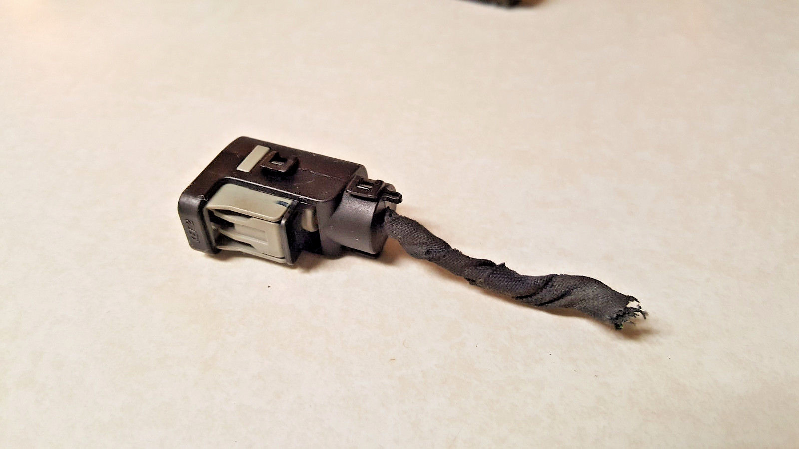 kia hyundai ignition coil connector 273003F100 27300-2G000 mg632405 ...