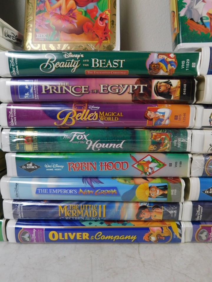 28 Disney Animated VHS Tapes Movies Shell Cases 5 Sealed Mermaid ...