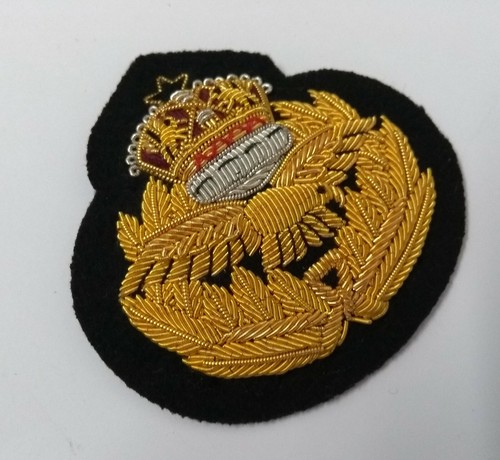 GAF Air Force Gold Wire Hat Badge With Eagle Crown & Star Insignia ...