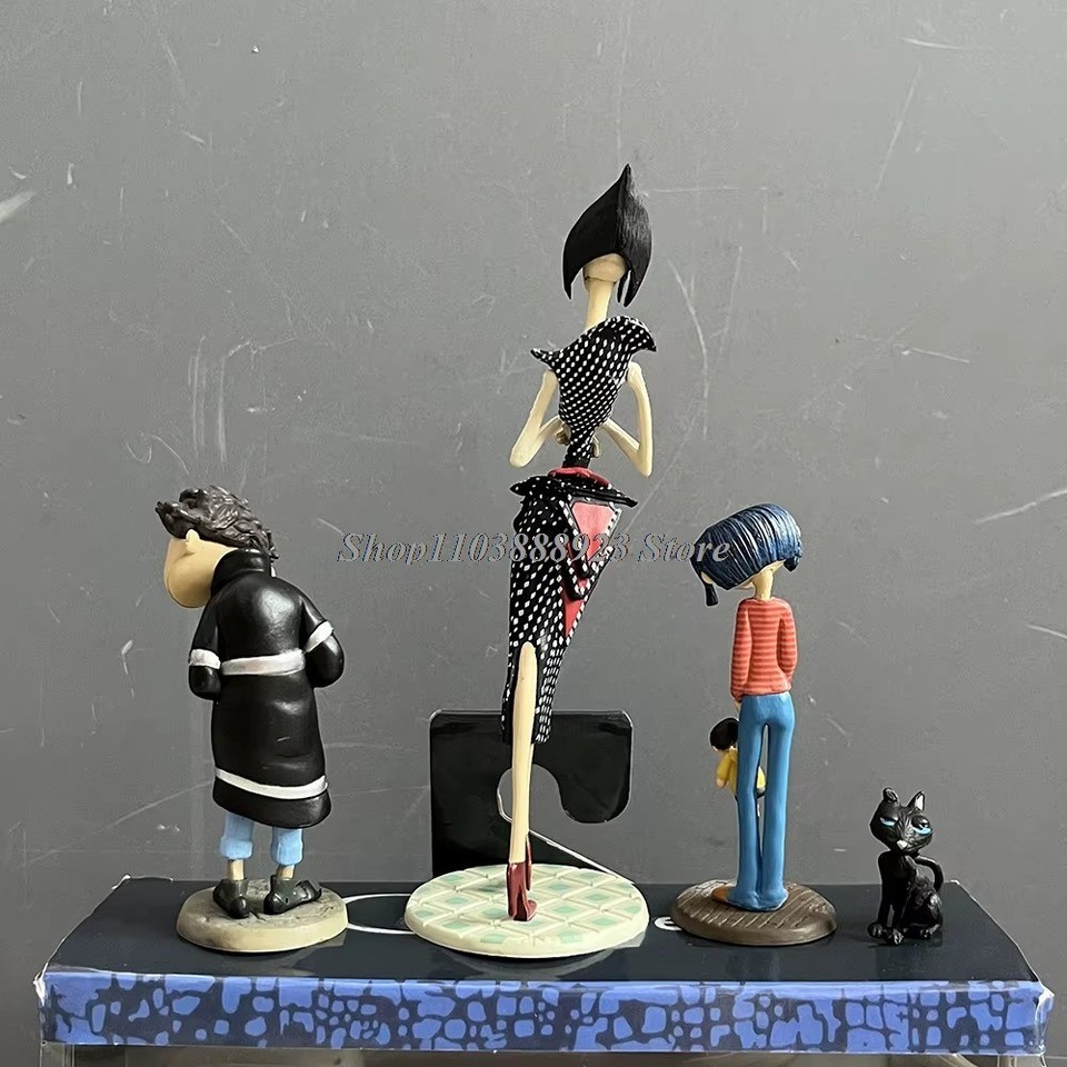Coraline Collectible Figure Set Coraline Other Mother & Wybie Display ...