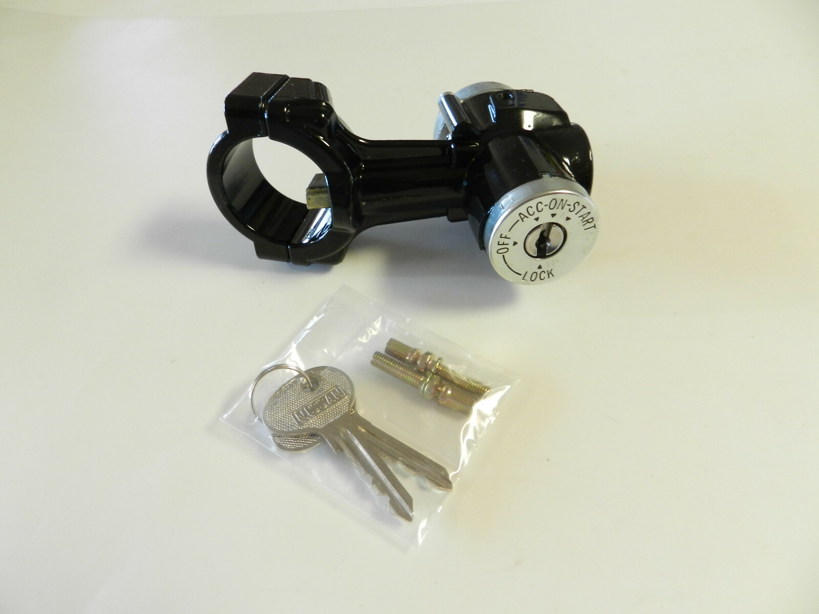 Datsun 240Z ignition switch lock cylinder assembly 1970-1978 260Z 280Z ...