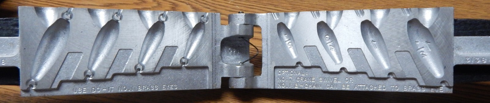 DO-IT INT-4-AB IN LINE SINKER MOLD FISHING MAKES 1/2,3/4,1 & 1 1/2 OZ ...
