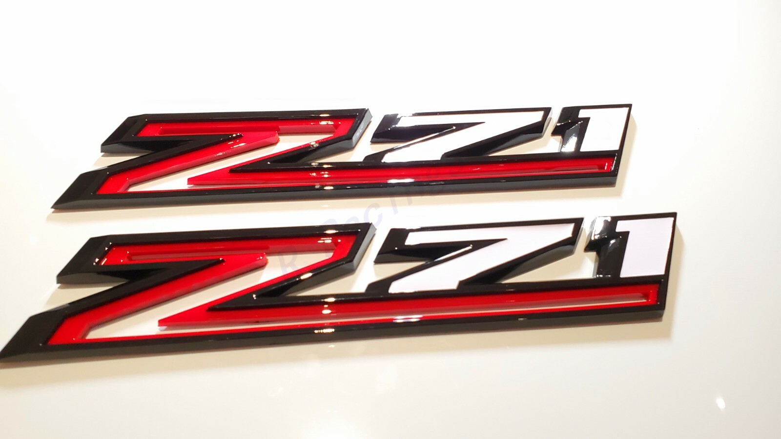 2PCS Glossy Black Red White 2019-2022 Silverado Z71 Fender Emblem Badge ...