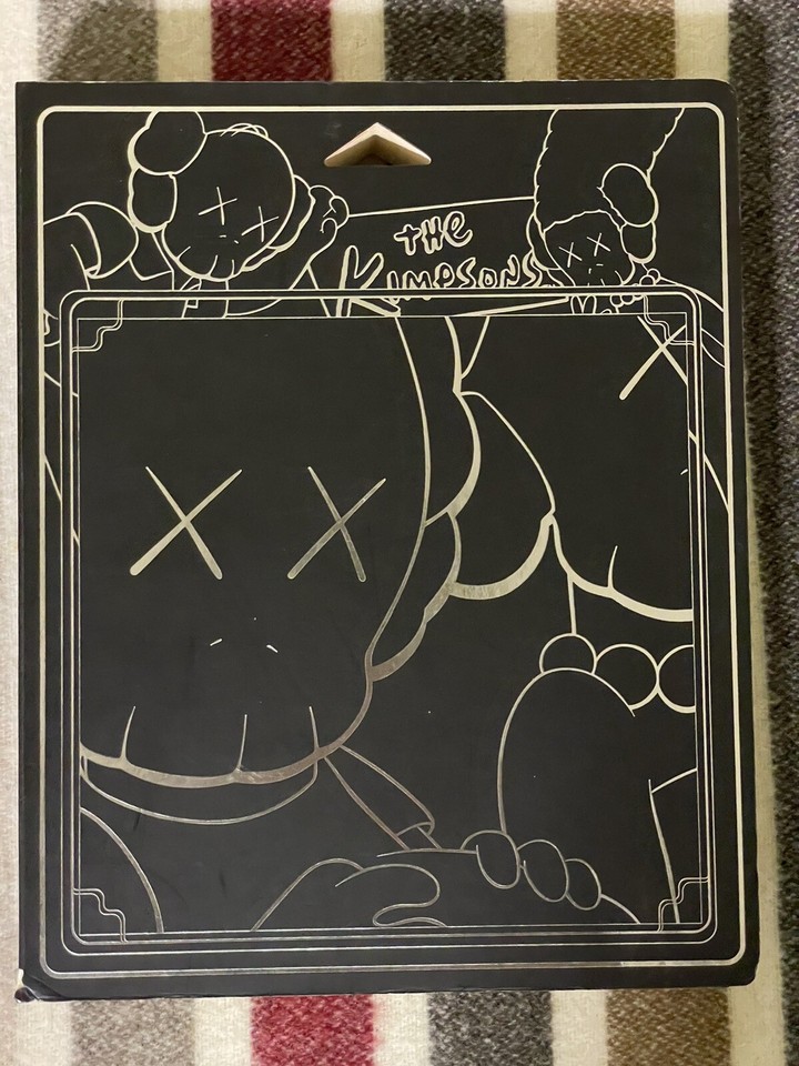 KAWS ‘C10’ 2002 Kimpsons Art Book - VERY GOOD (Companion Chum The ...