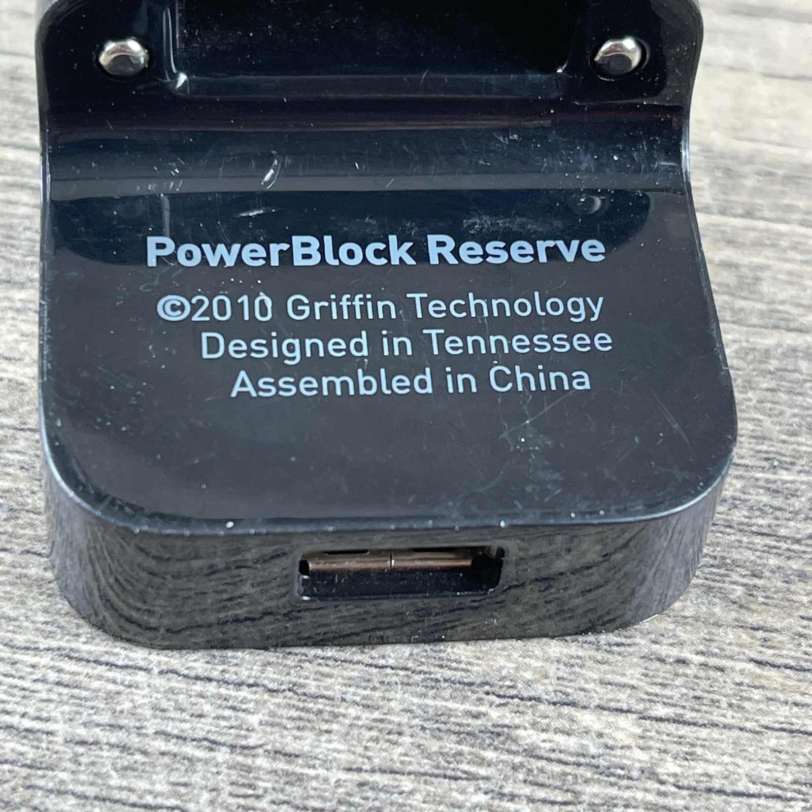 Griffin PowerBlock Reserve PB-RES1 USB Wall-Mount 5V Out iPod & iPhone ...