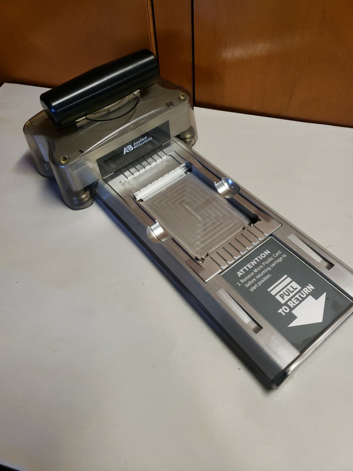 APPLIED BIOSYSTEMS 4331770 TAGMAN ARRAY UPGRADE FLUIDIC CARD SEALER | eBay