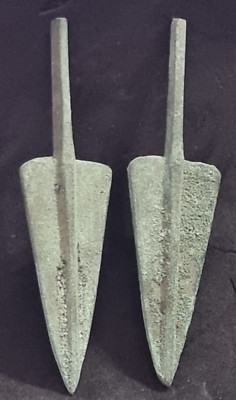 Neolithic & Paleolithic - Arrowheads Lot Of 50 Relics