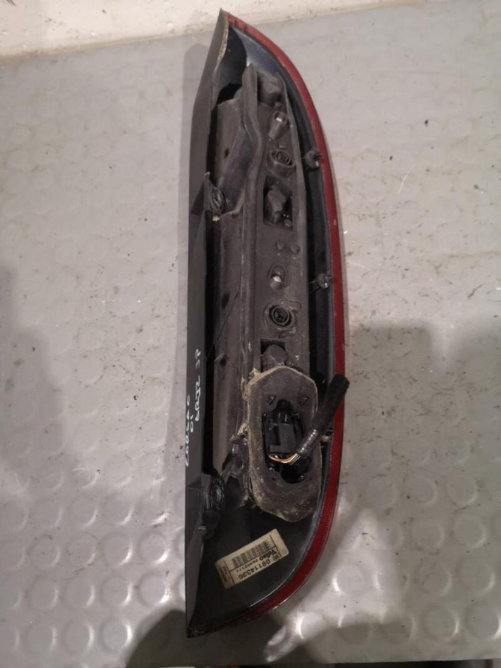 09114336 feu arrière gauche pour OPEL CORSA C 1.7 16V DTI CAT (Y 17 ...