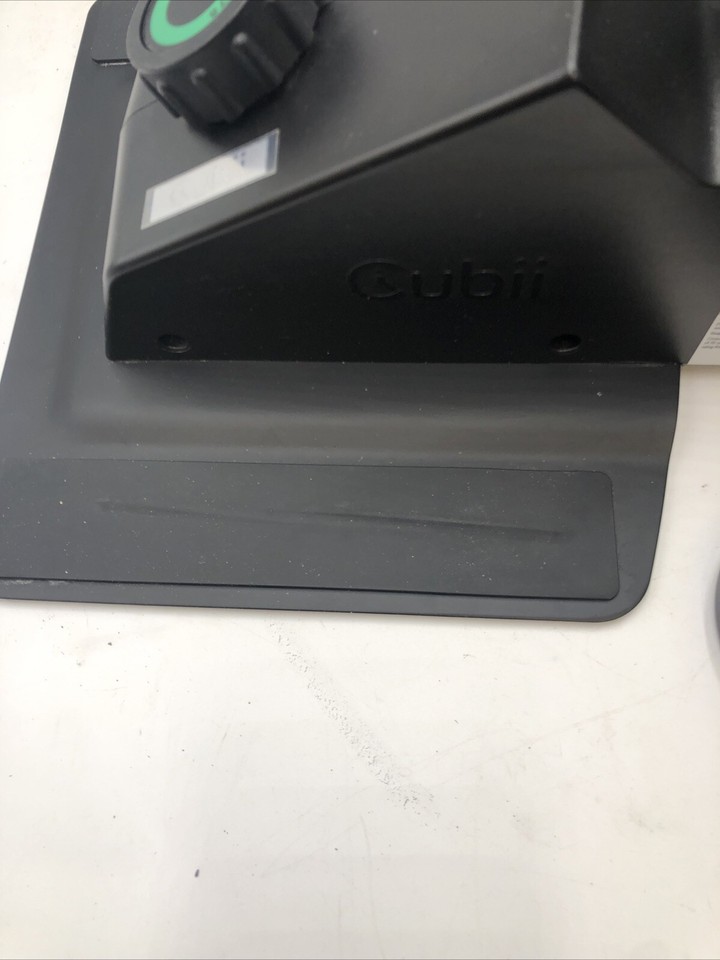 Cubii F3A2 Under Desk Elliptical Exercise Built In Monitor Adjustable ...