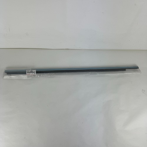 OEM 2016 - 2021 Toyota Land Cruiser Front Right Door Belt Molding 75710 ...