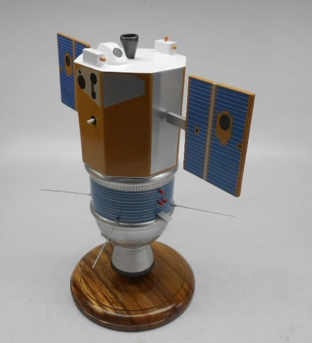 Clementine Spacecraft Nasa