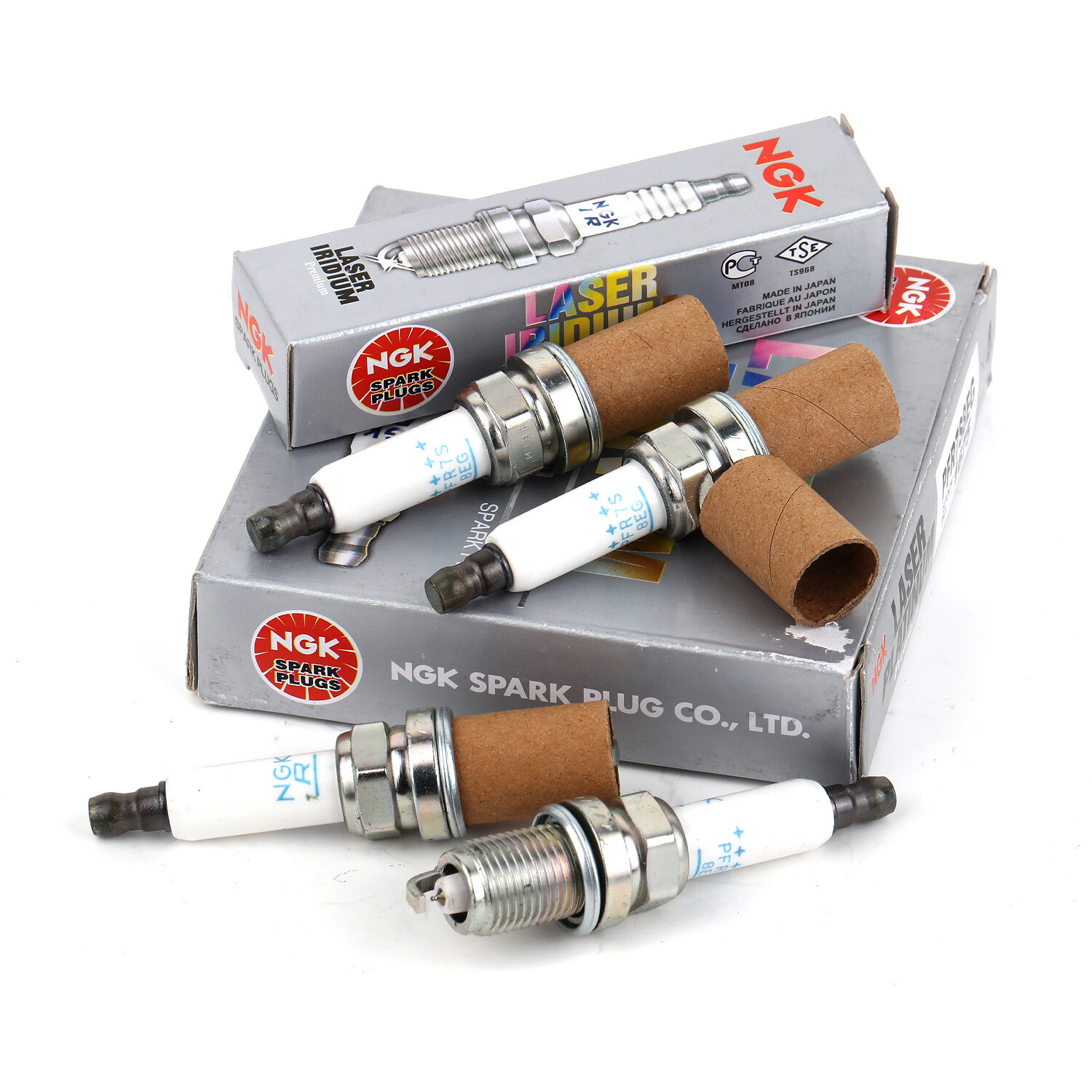 4x NGK Platinum Spark Plugs For Audi A3 A4 A5 A6 Q5 VW Passat Golf ...