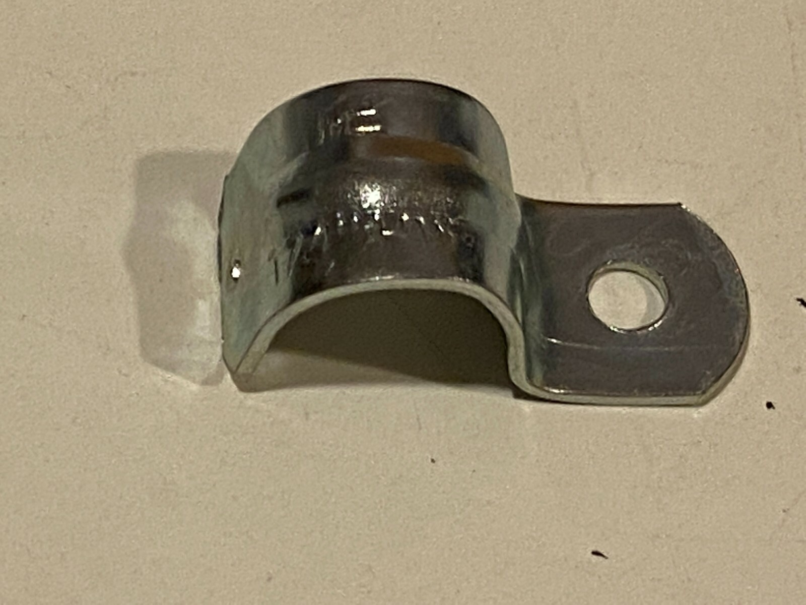 100 PACK Southwire 699 1/4" Rigid 1-Hole Strap for sale online | eBay