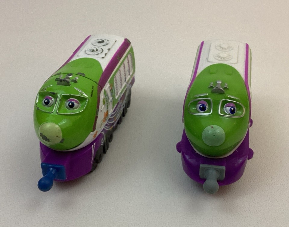 Chuggington Wilson Carry Case With 11 Train Engines & Cars Tomy | eBay