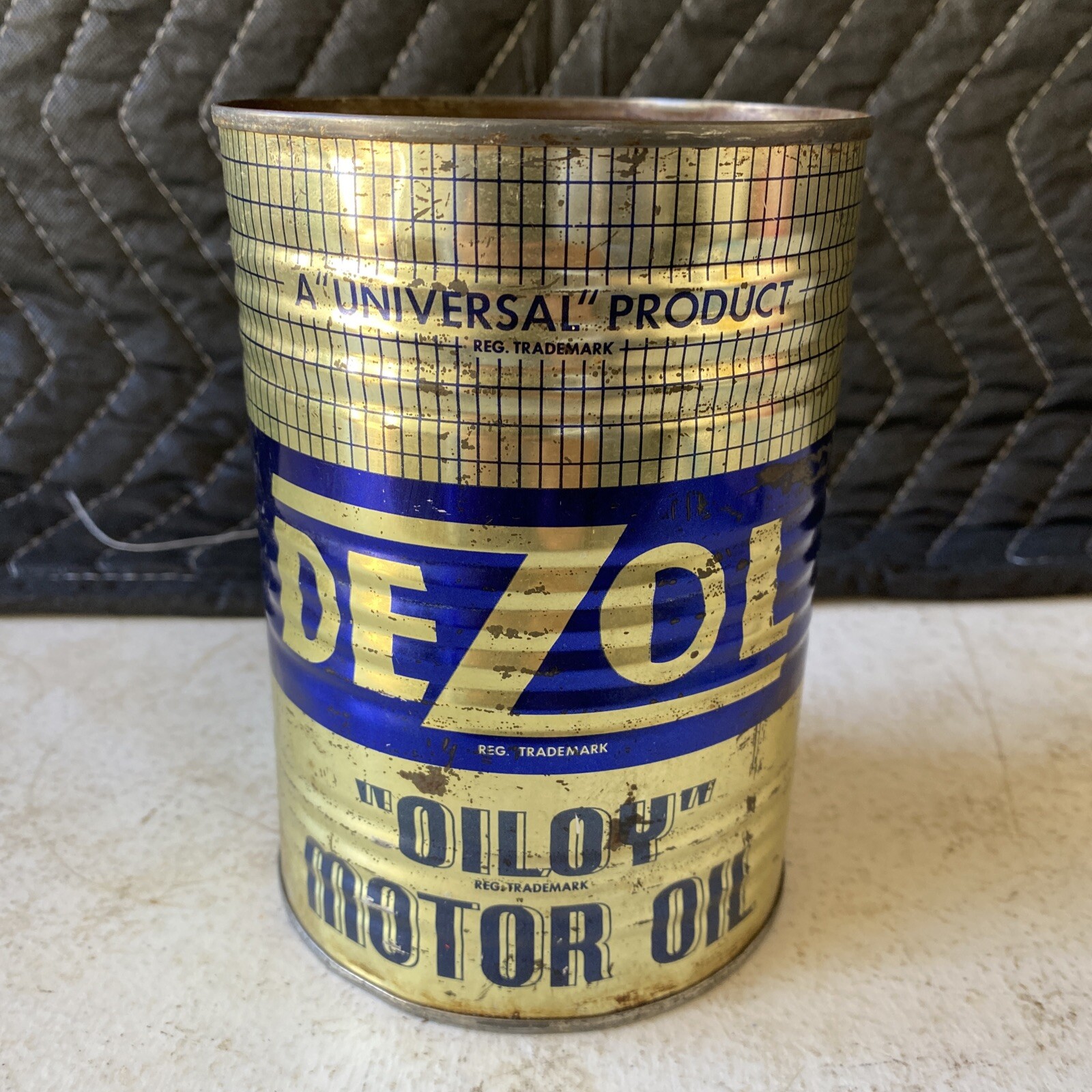 DeZol 1 quart full metal motor oil can | eBay