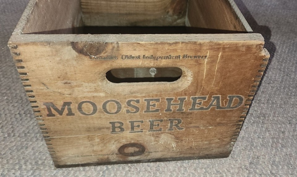 Vintage Moosehead Beer Wooden Crate Dovetails Lager Box Sliding Lid ...