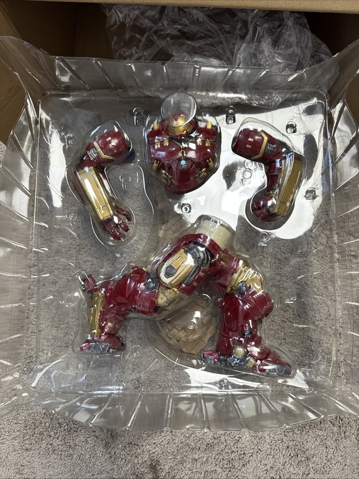 Marvel Hulk Buster & Hulk Avengers: Age of Ultron ARTFX+ 1/10 PVC 2 ...