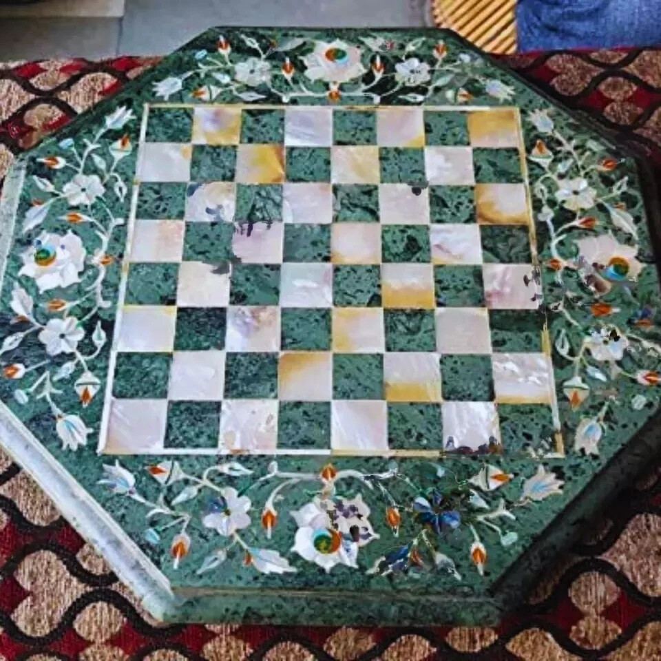 Elegant Look Top Green Marble Chess Set Table With Chess Pieces Mop ...