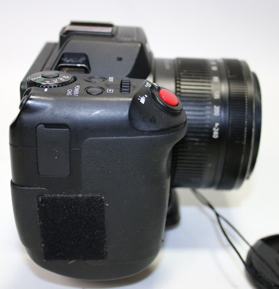 Canon XC15 4K Camcorder w/Canon MA-400 Mic Adapter - READ ...