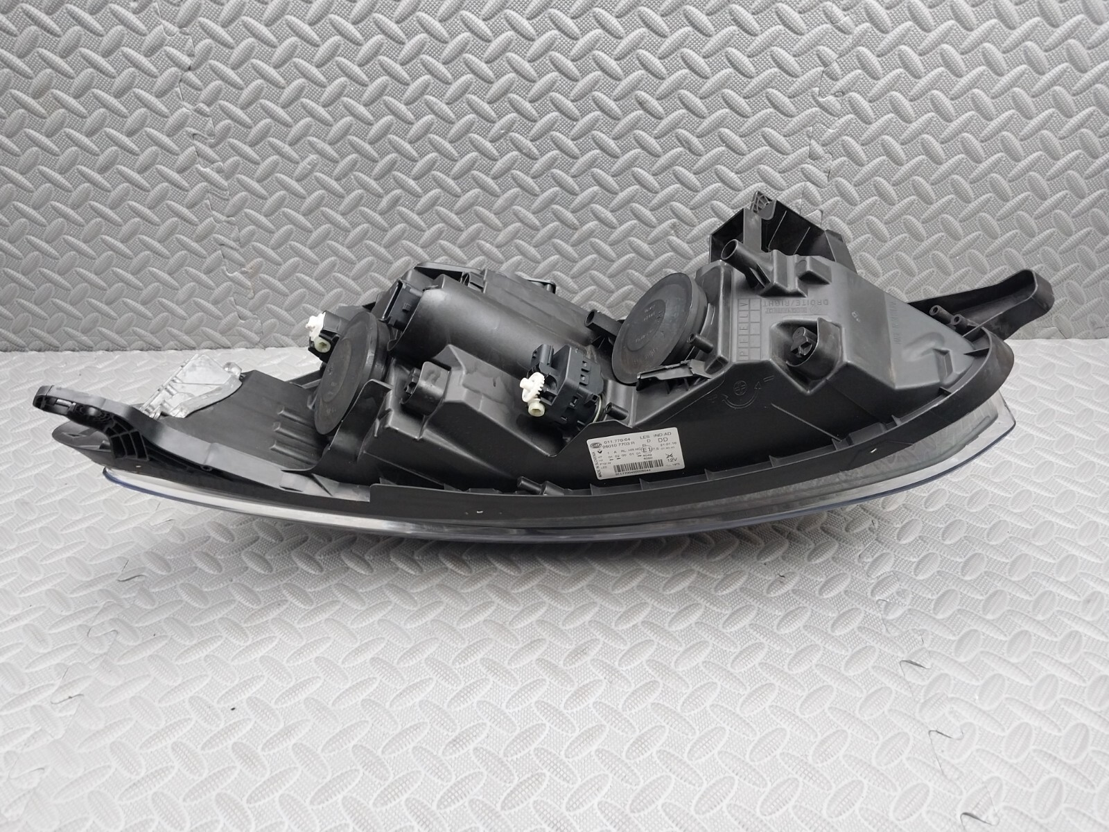 Renault Captur Kadjar DRIVER SIDE HEADLIGHT HEADLAMP 260107703R | eBay