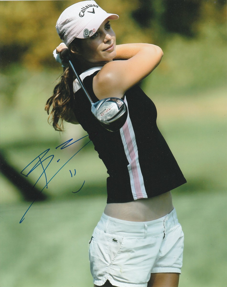 Beatriz Recari SEXY LPGA GOLFER BEATRIZ RECARI HAND SIGNED 8X10 PHOTO