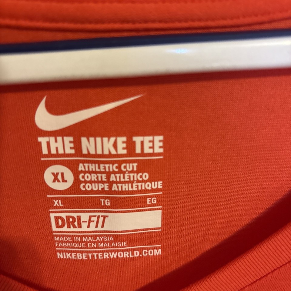 Nike Women’s V-Neck XL Short sleeve Tshirt In Coral | eBay