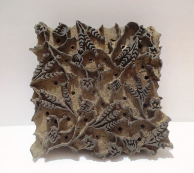 VINTAGE OLD WOODEN HAND CARVED TEXTILE PRINTING ON FABRIC BLOCK / STAMP ...