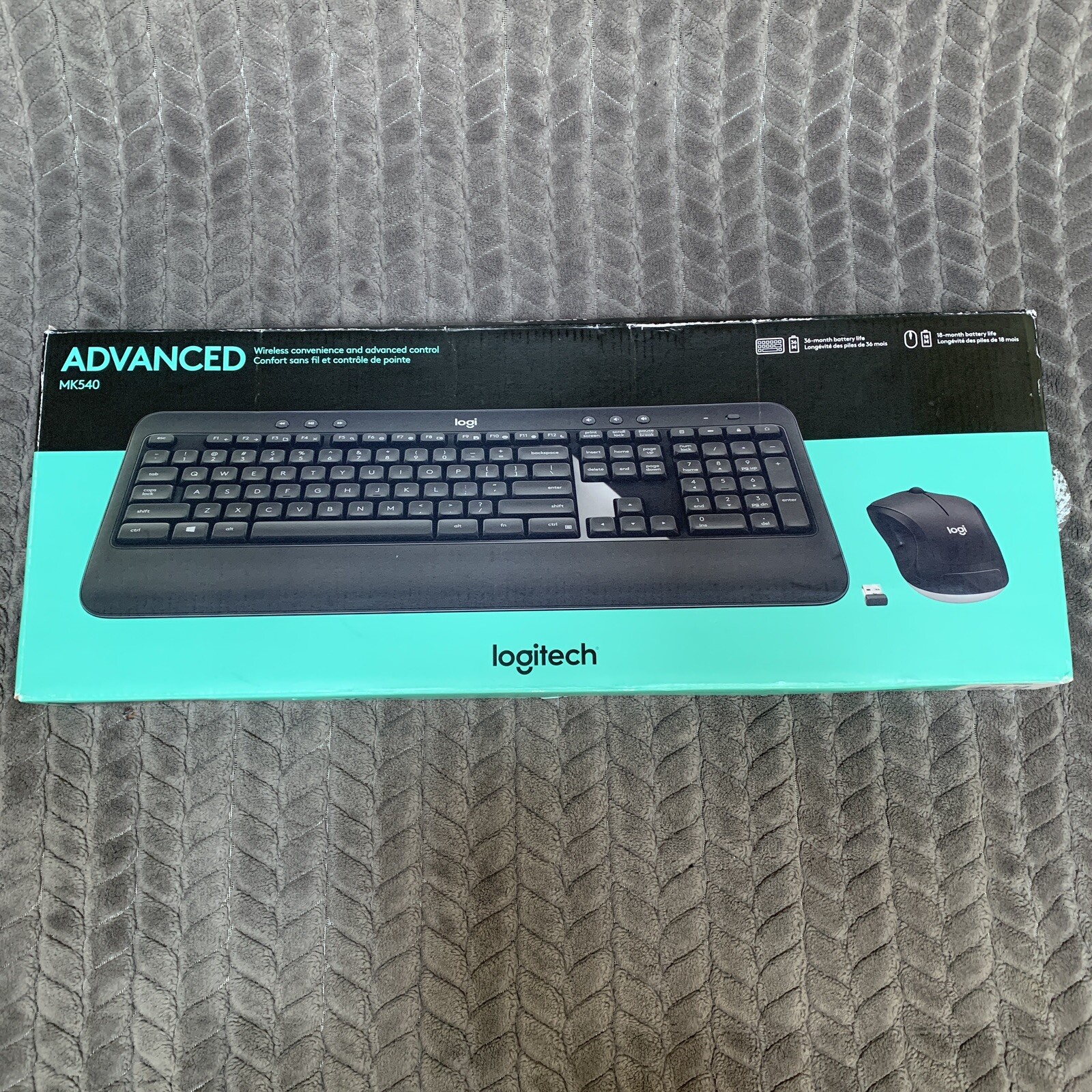 Logitech MK540 (920-008671) Advanced Wireless Keyboard and Mouse Combo ...