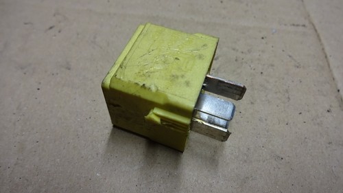 Mercedes Vito W638 110 CDI (4) Relais Relay 0025427419 | eBay