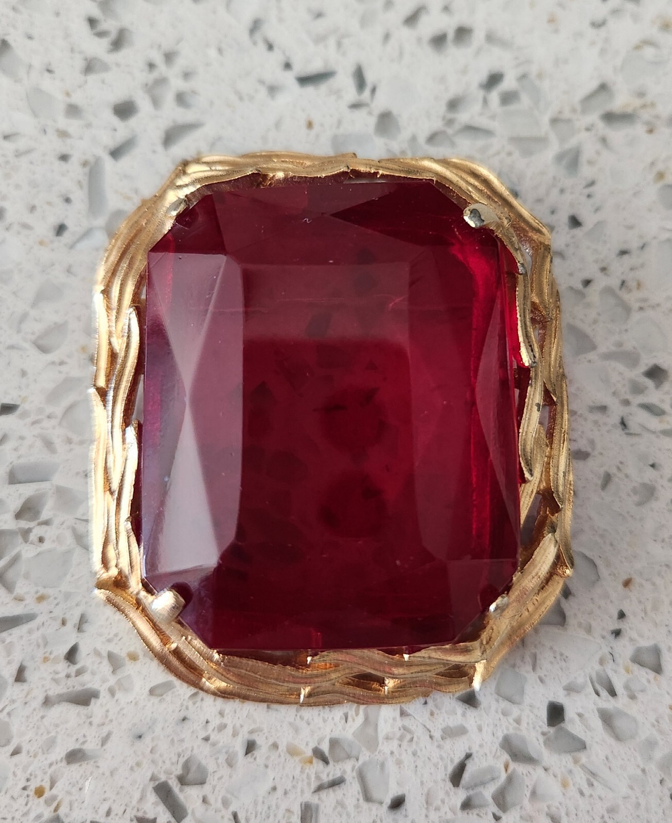 RARE Stunning Vintage Ruby Red CAPRI Statement Brooch… - Gem