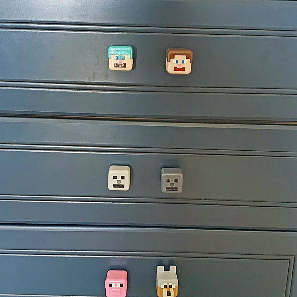 Minecraft Withered Skeleton Drawer Knobs - Handcrafted Minecraft ...
