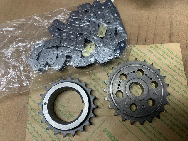 LR032087 LR011318 LR072611 Jaguar Land Rover Aux Chain & Gear Kit | eBay