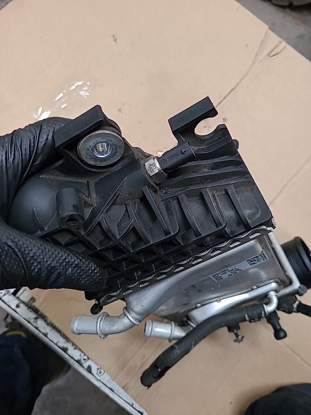 04L145749L Intercooler Volkswagen T6 TRANSPORTER Kombi Long Year 2015 ...